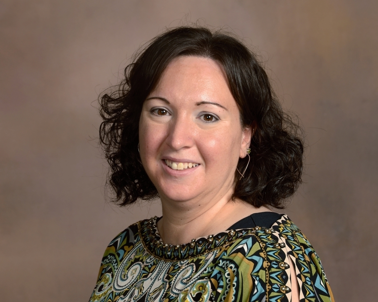 New Communications Specialist Joins NIC Staff - Northern Illinois ...